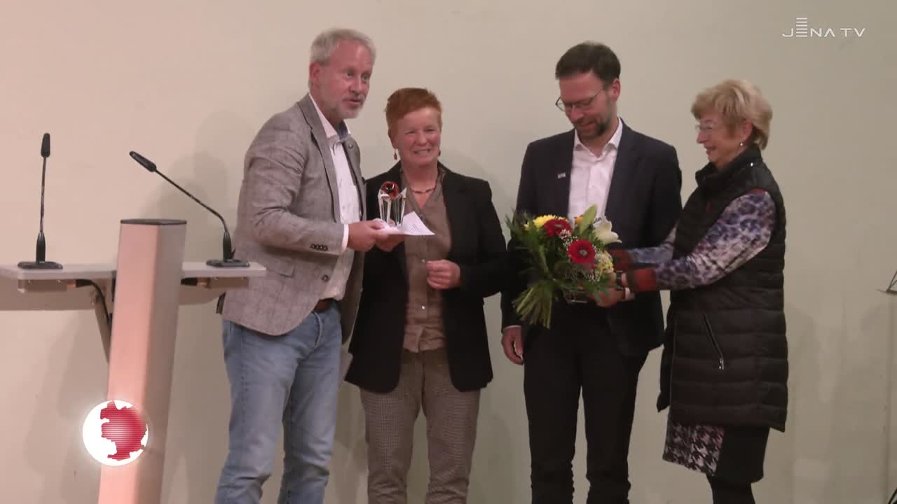 Ehrenamtspreis verliehen: Frau Dr. Beate Krause wurde für ihr ...