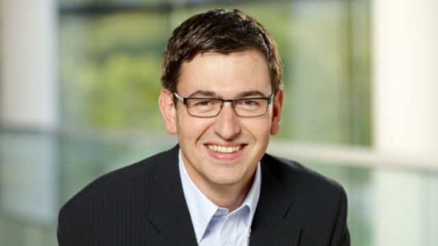 Zippel unterstützt Petition gegen Schulgesetz - ABG.TV